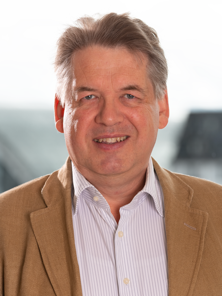 Mitarbeiter:innen des Mietervereins Hamburg